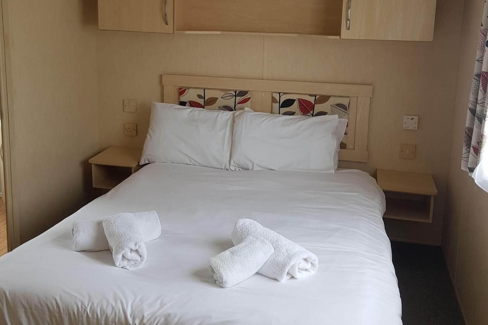 2br-pool-garden-parking-wifi-sleeps6 - Paignton