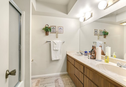 2 Bed 2 Bath Two Story Condo - Cathedral City, CA