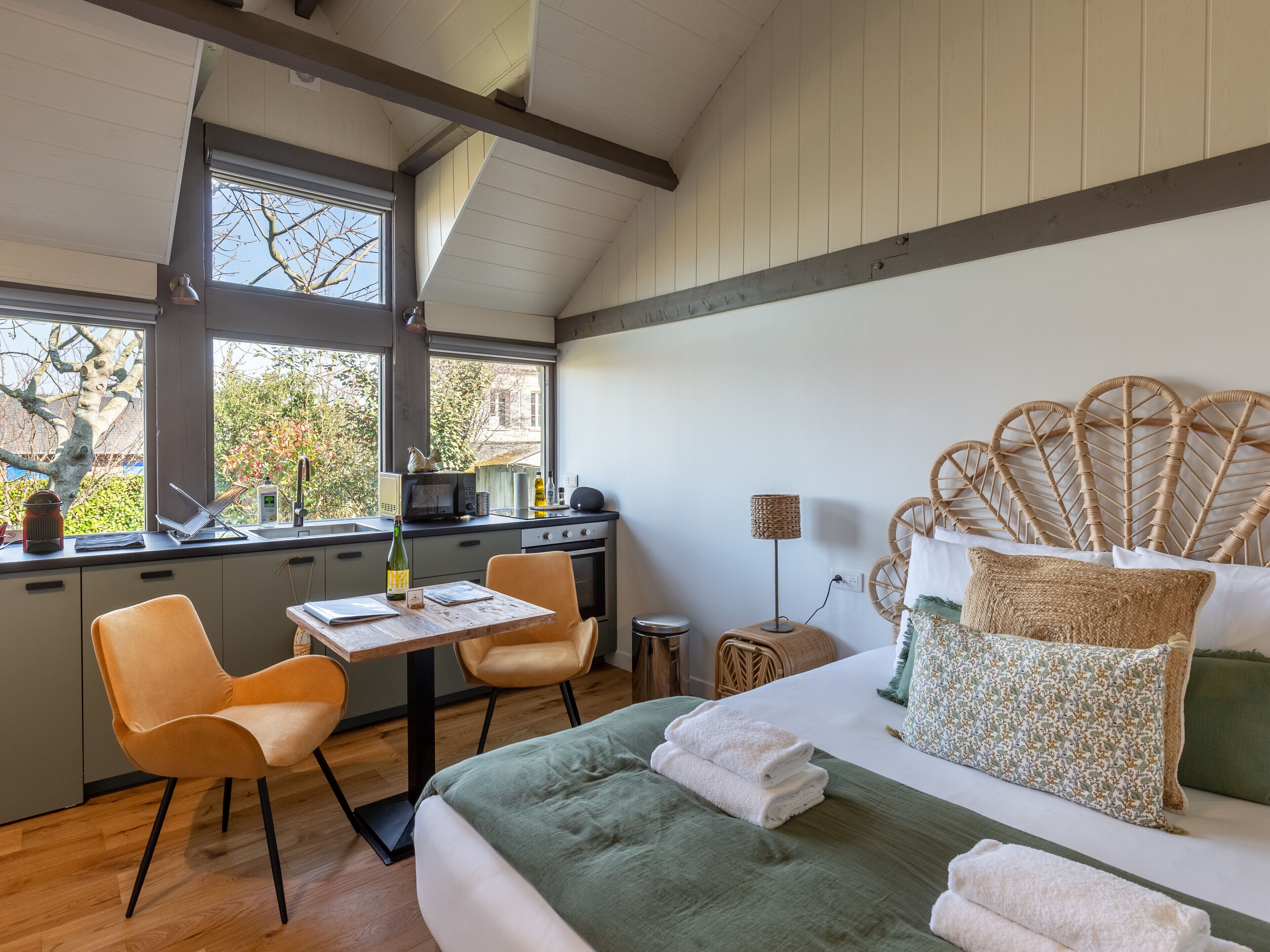 Le Nid De La Maison Saint Léonard | Lovely Shared Garden In The Heart Of Ho - 翁夫勒