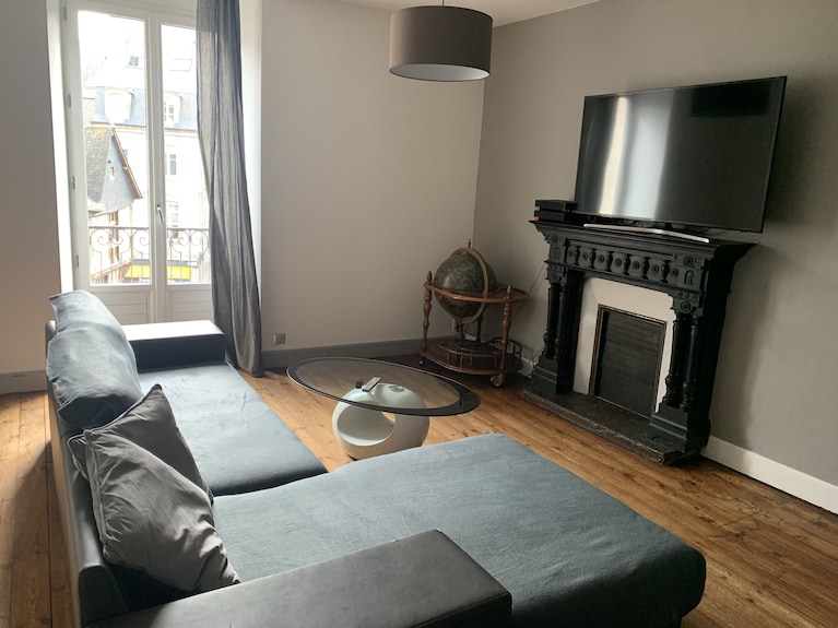 Bel Appartement Dans Le Centre Historique - ibis Styles Dinan Centre Ville