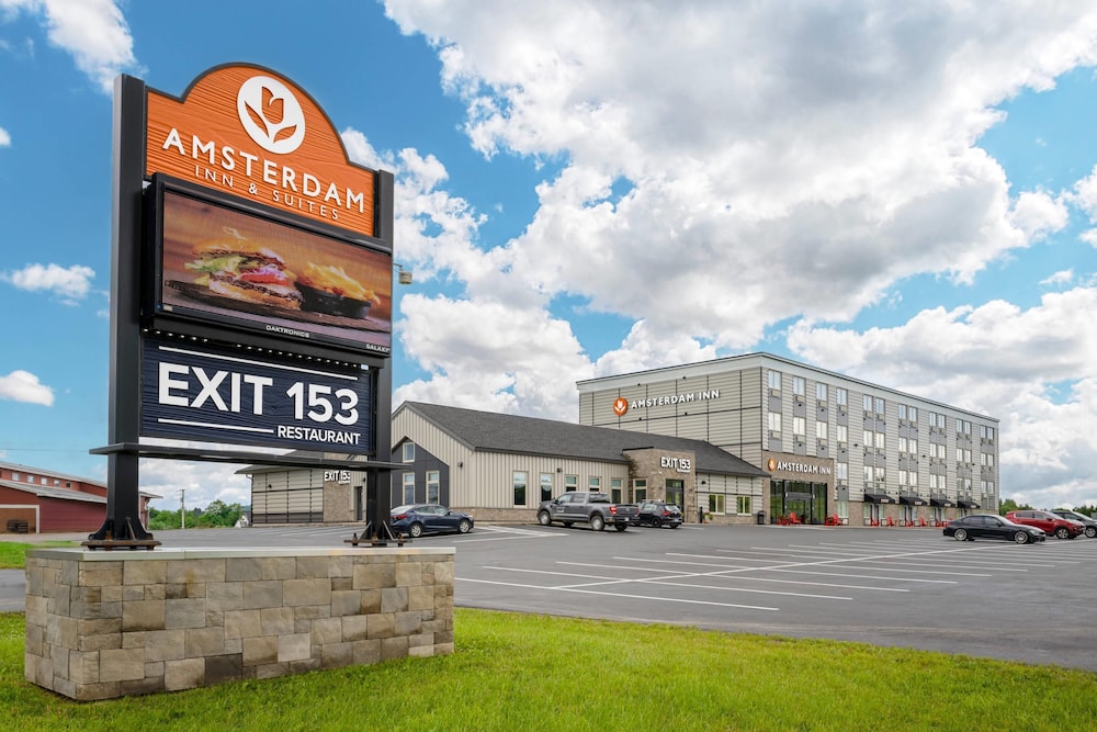 Amsterdam Inn & Suites, An Ascend Collection Hotel - New Brunswick