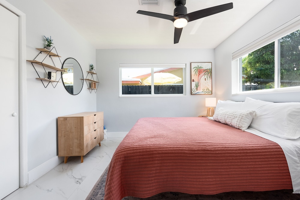 !! Modern & Stylish Fort Lauderdale Getaway !! - Sunrise, FL