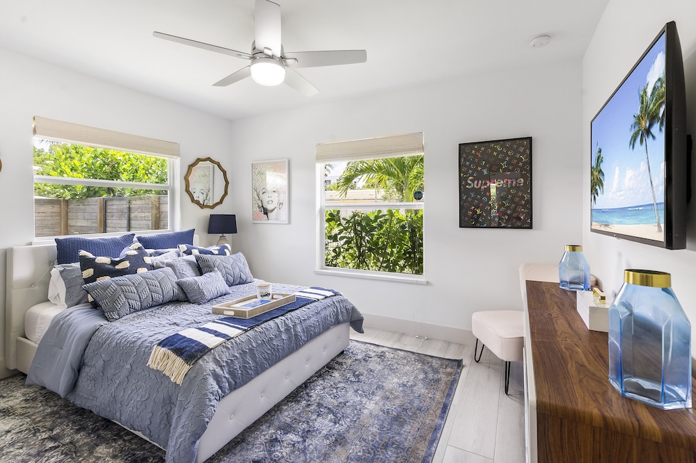 Luxury Downtown West Palm Beach Cottage! - Westgate, FL