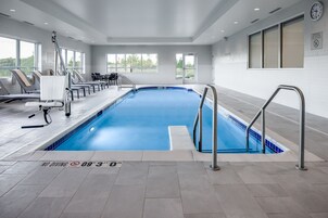 Piscina interior