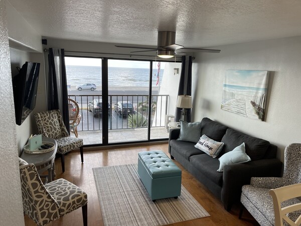 Ocean Front Paradise! 2bed\/2bath Condo Galveston - Galveston, TX