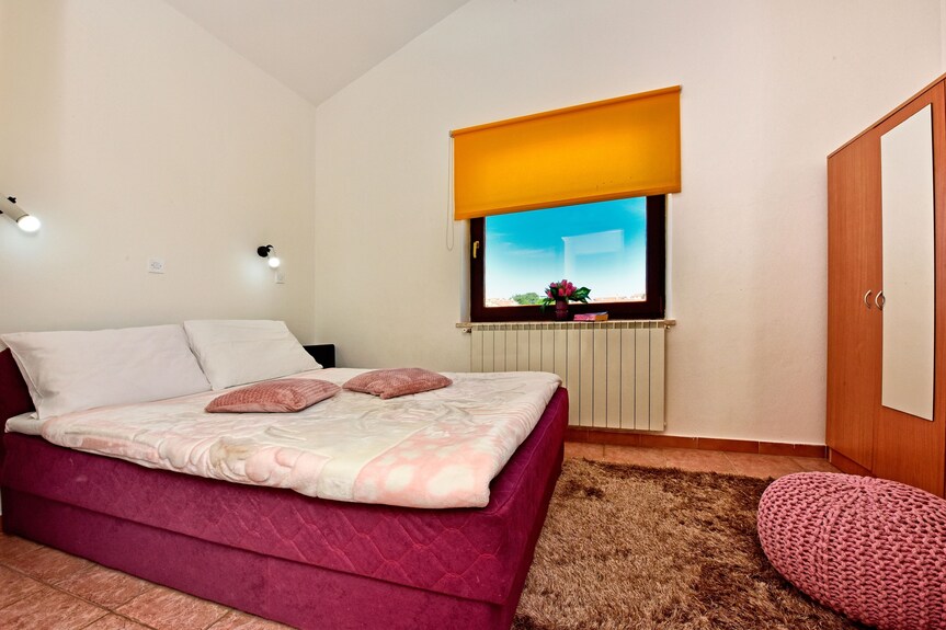 One Bedroom Apartment With Balcony Novigrad (A-6951-b) - Novigrad