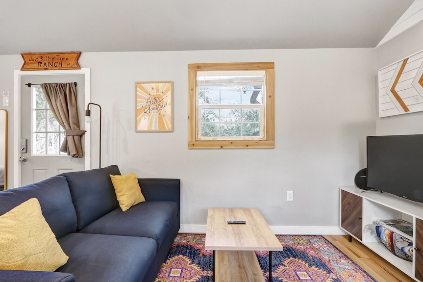 The Casitas At Las Tortugas - La Posada Tiny House - ドリフトウッド, TX