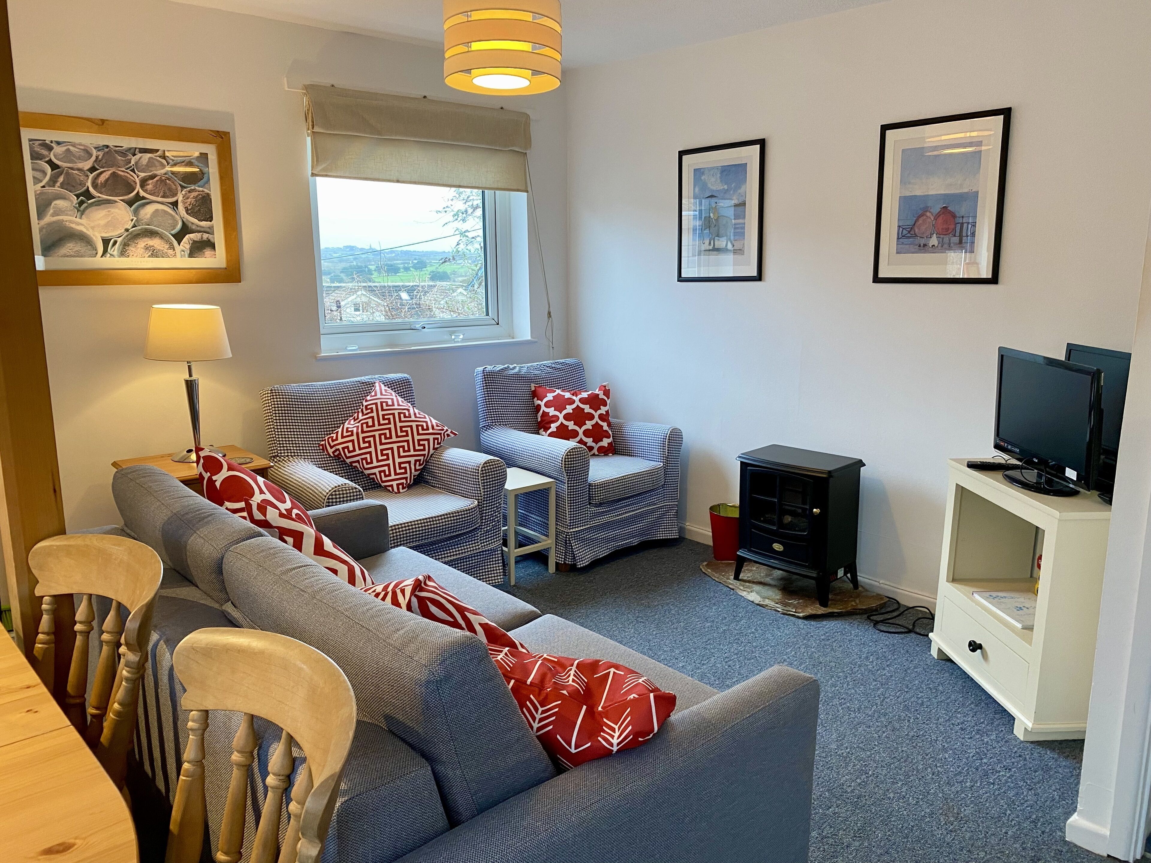 Comfortable Family House With Open Plan Kitchen/diner, Sitting Room & 4 Bedrooms - Padstow