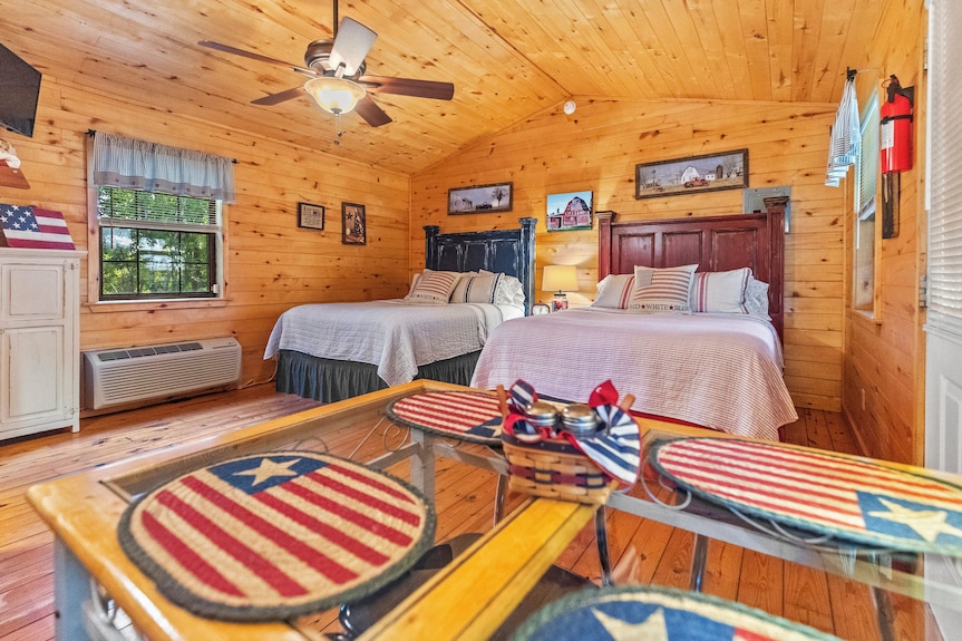Huckleberry Ridge Cabin Near The Buffalo National Forrest And River! Sleeps 4! - Arkansas