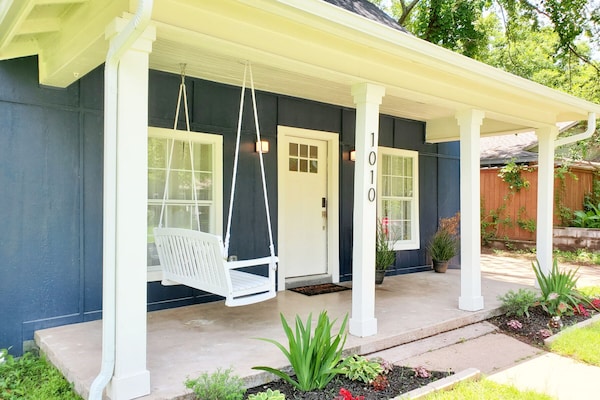 3 Bdrm Family Home Near Main- 20 Min To Choctaw Casino & Lake Texoma - Eisenhower State Park, Denison
