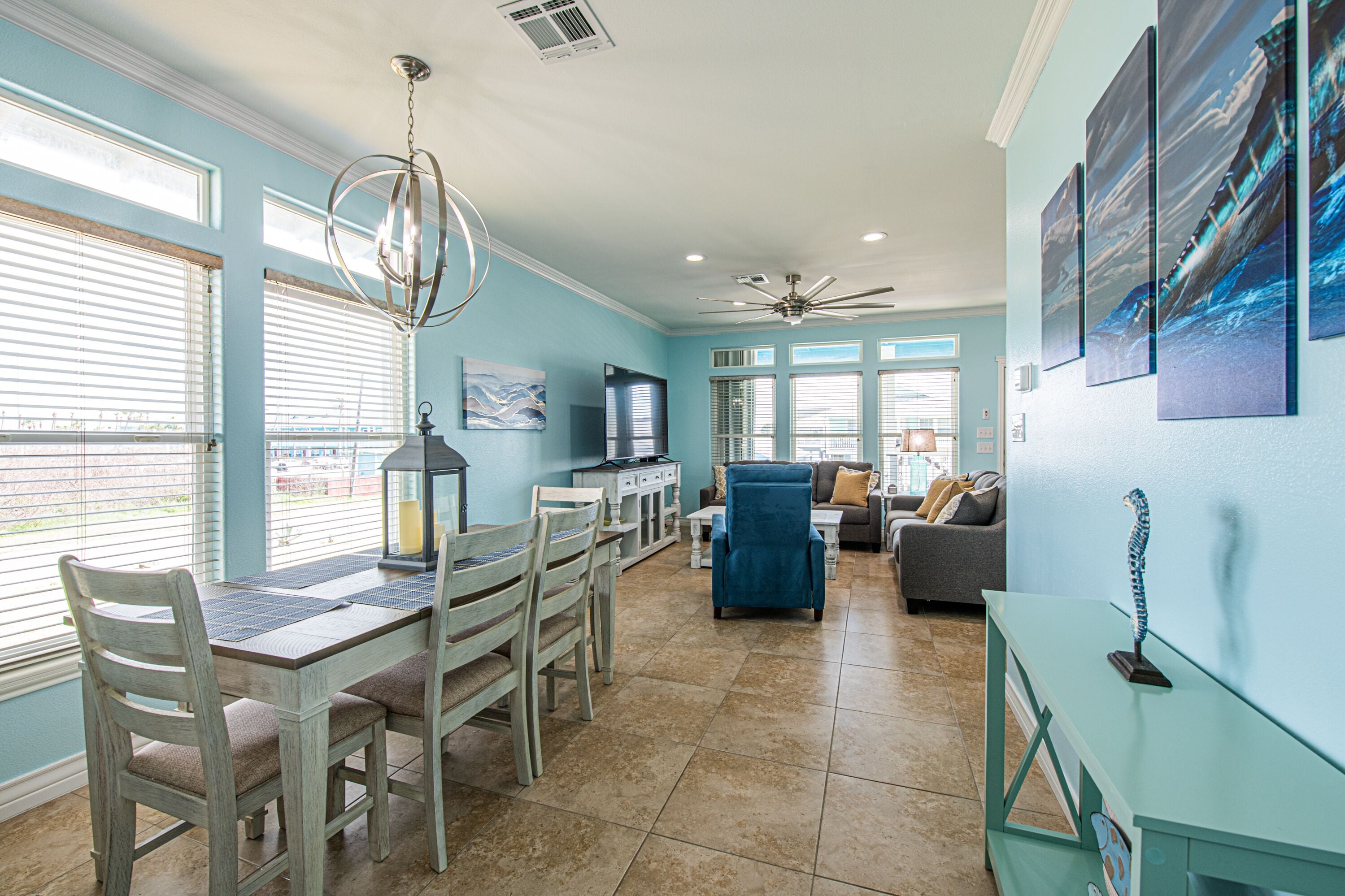 Pool! Elevator! Walk To Beach! Game Room!boat Parking, Heated Pool Access - Port Aransas, TX