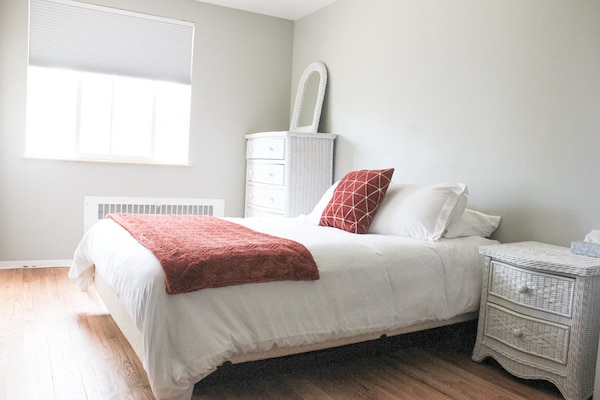 The Abbey - Near Hiking, Skiing, And Historic Downtown Leadville - Leadville, CO