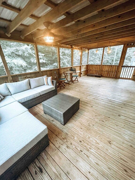 Cheerful 4 Bedroom Cottage On Kentucky Lake - Kentucky