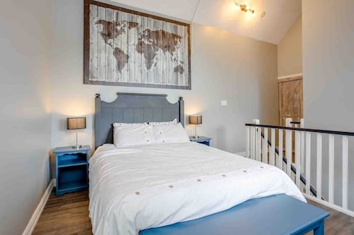 Family Friendly Blue Mountain Loft @ North Creek Resort - Ontario