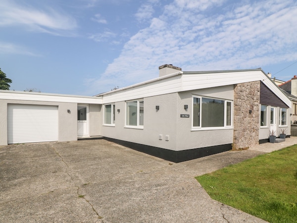 Little Mead - Trearddur Bay