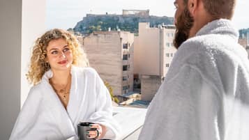 Suite Presidencial, terraço (Acropolis View) | Roupa de alta qualidade, camas de colchão pillowtop