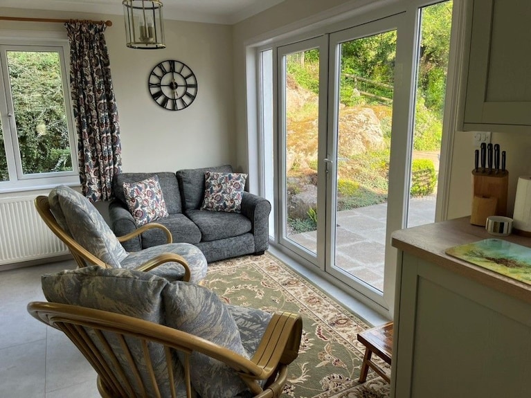 Lonsdale - A House That Sleeps 6 Guests In 3 Bedrooms - Dumfries and Galloway