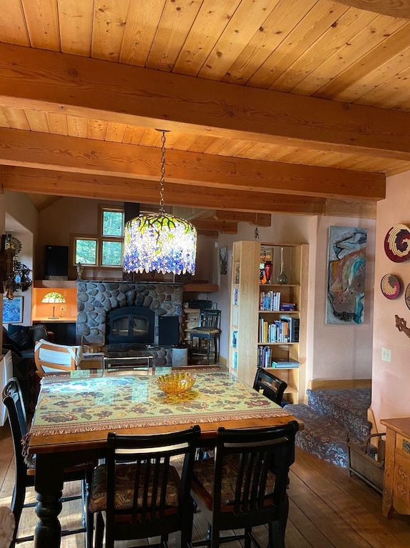 Woods Lake Cottage - Orcas Island, WA