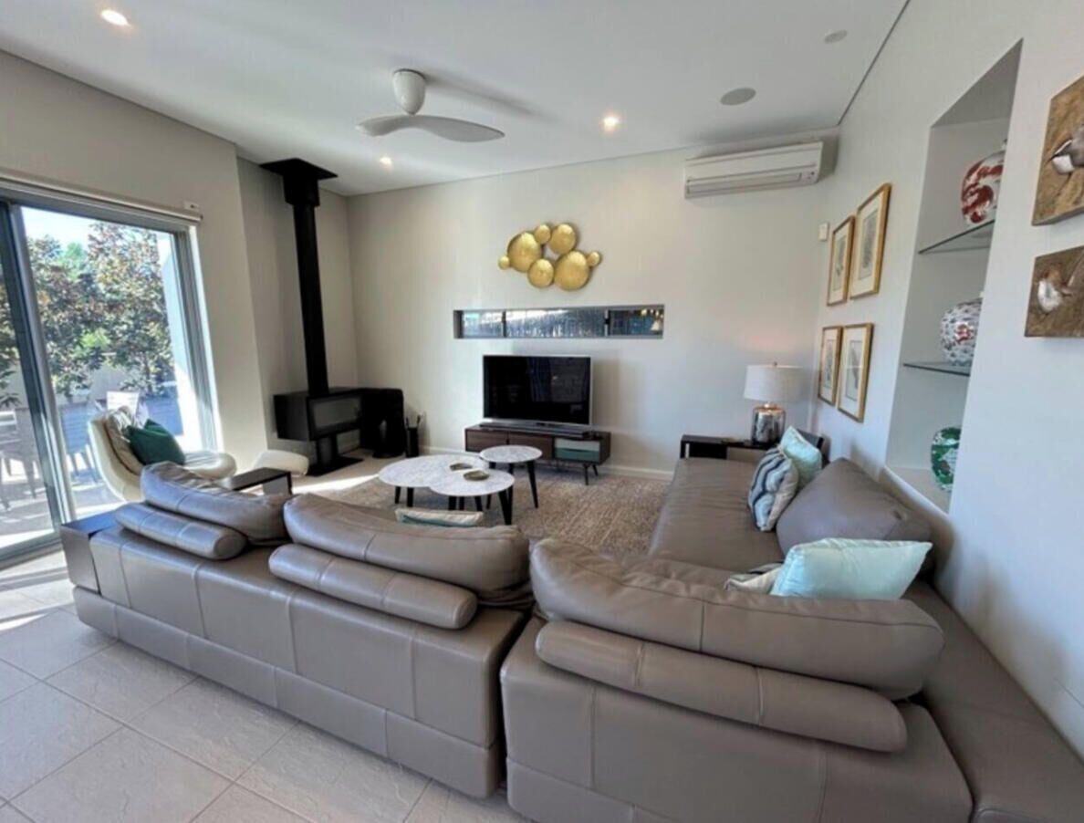 Fragrant Harbour - Pool, Log Fire & Ocean Views! - Prevelly