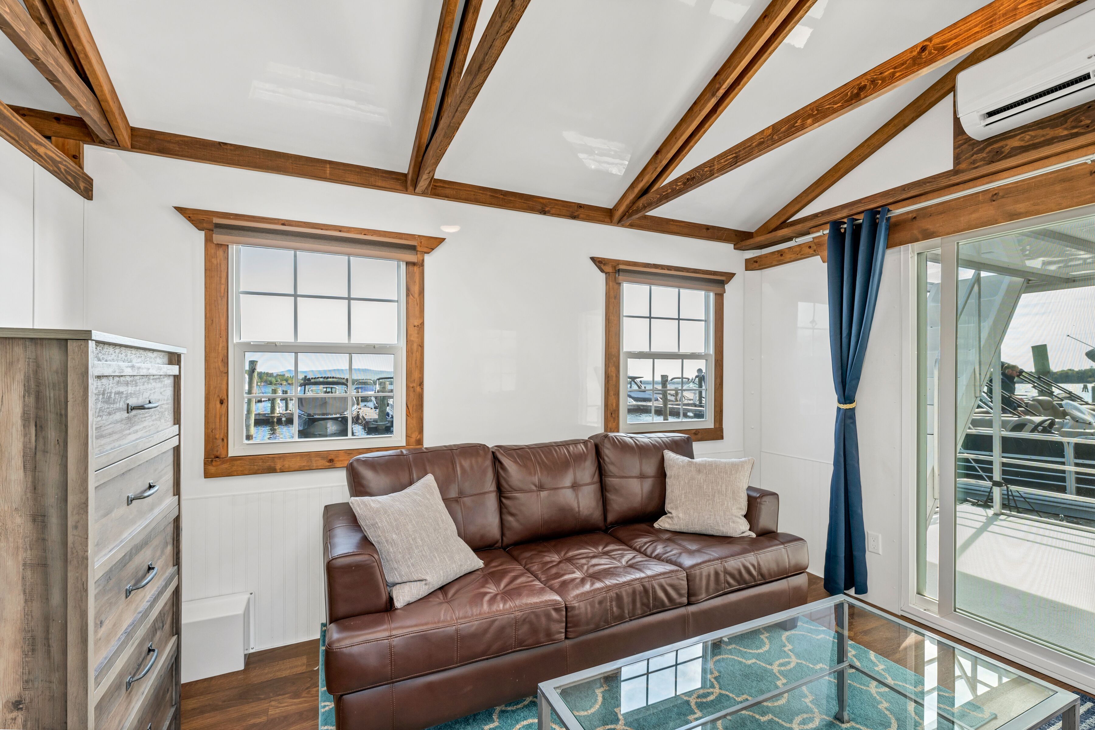 Unique Houseboat Experience On Lake Winnipesaukee - Harborside - Laconia, NH