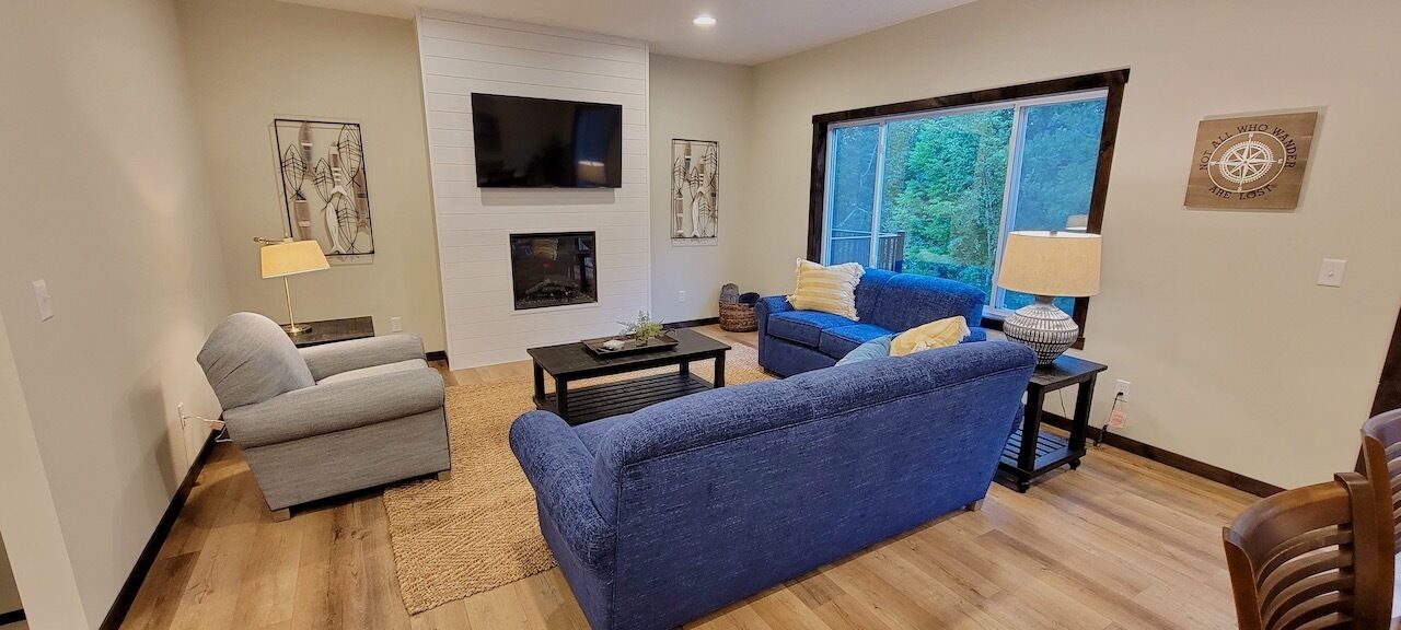 The Blue Ox On Gull, 5 Bed 5 Bath Resort Home, Sleeps 17 With Boat Slip On Gull Lake - ミネソタ州