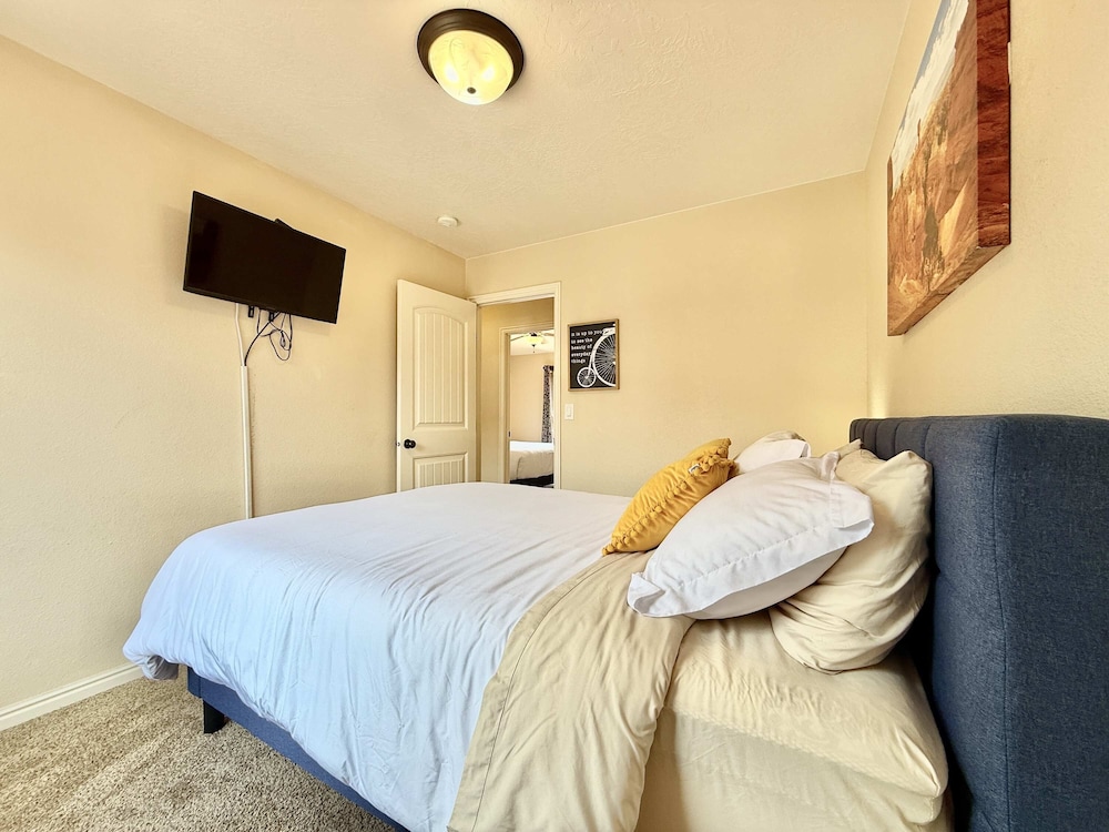 Kasa Kanab Modern Townhome Pet Friendly! - 유타