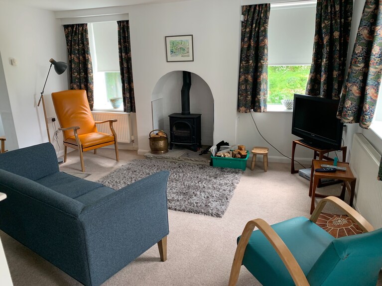A Superb Holiday Home Within The Yorkshire Dales, W/ Wifi, Wood Burner & Stones Throw From Pub. - Yorkshire