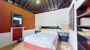 Dormitório Partilhado, 1 quarto, fumadores, pátio | 1 quarto 
