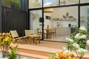 Bungalow, 1 quarto, terraço, vista para o jardim | Terraço/pátio interior