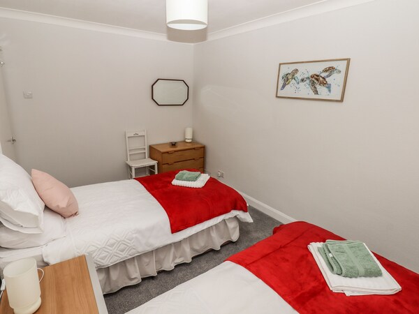 Spring Close - Southport