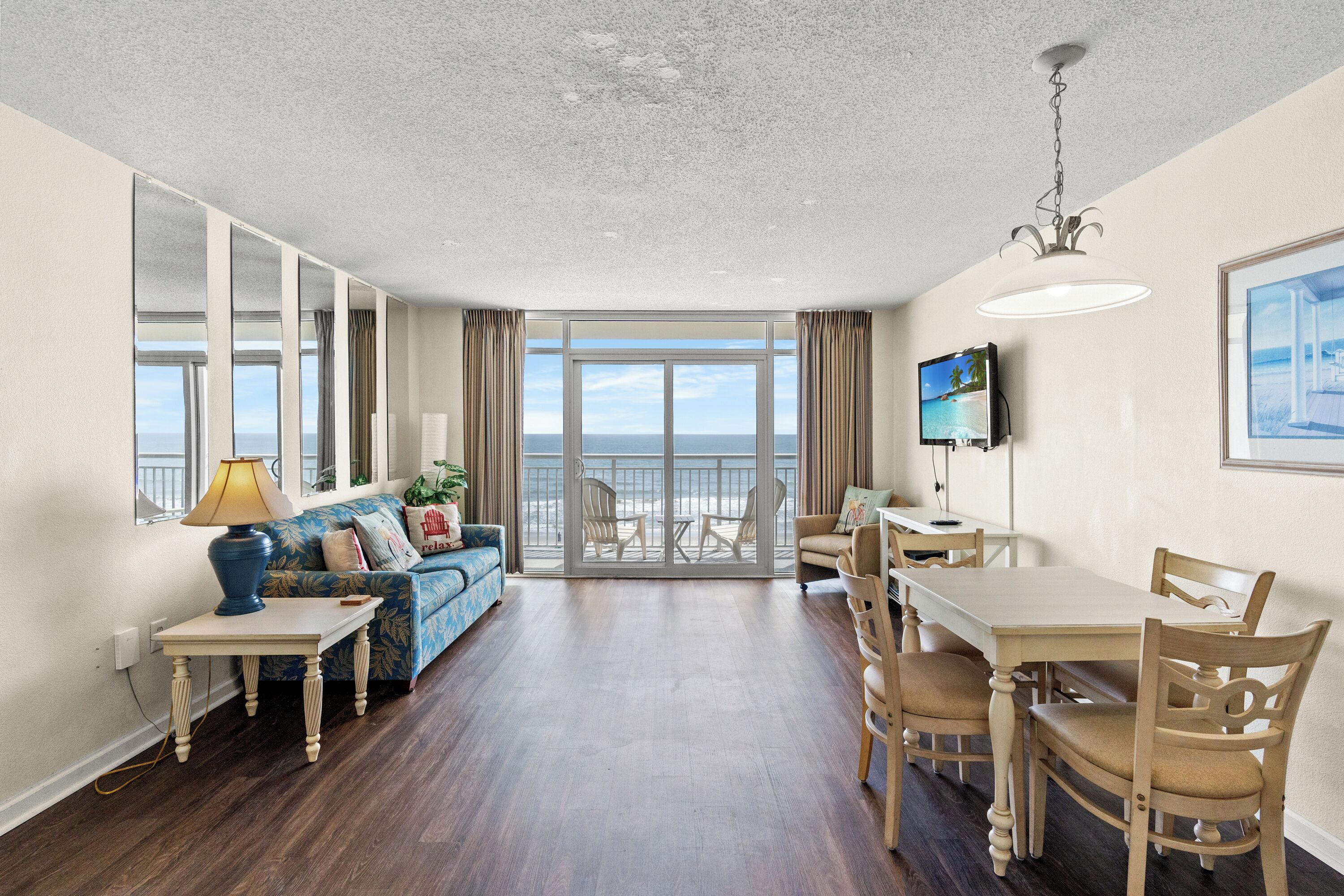 Bay Watch 413-1br/1ba Oceanfront Condo In North Myrtle Beach - North Myrtle Beach, SC