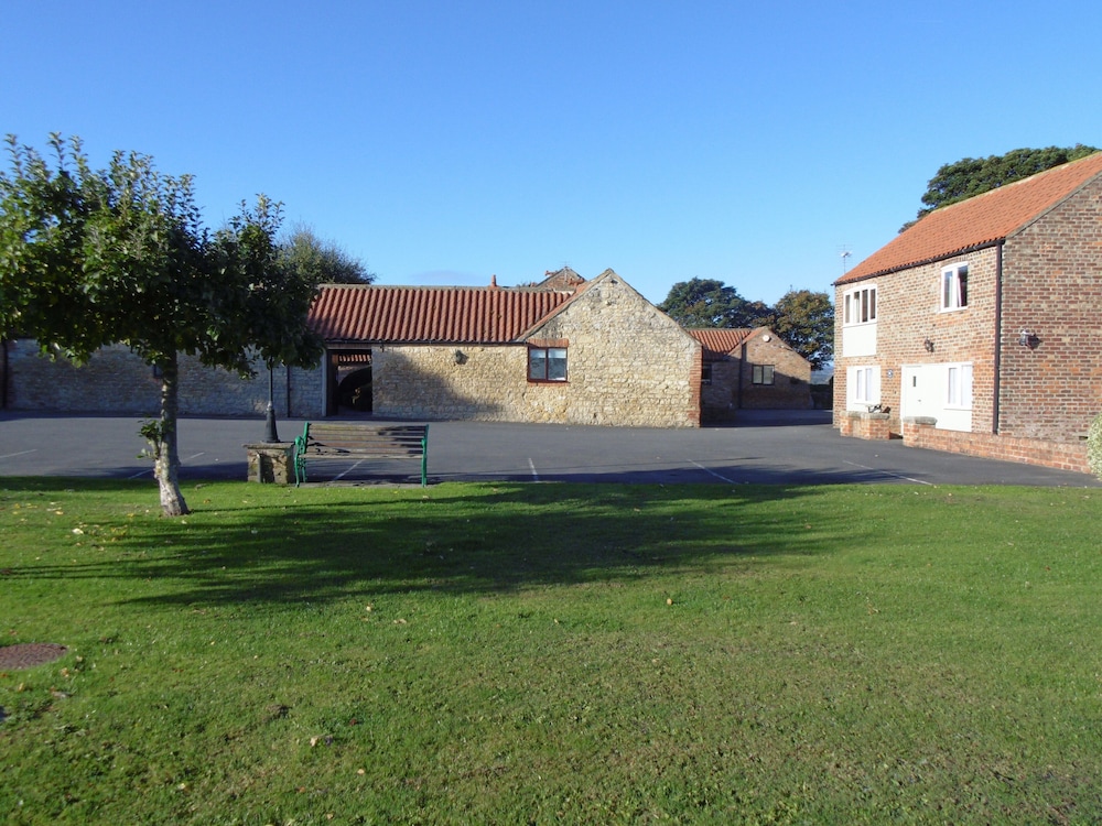 Osprey Meadow Holiday Cottages - England