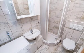 Apartamento | Casa de banho | Toalhas fornecidas