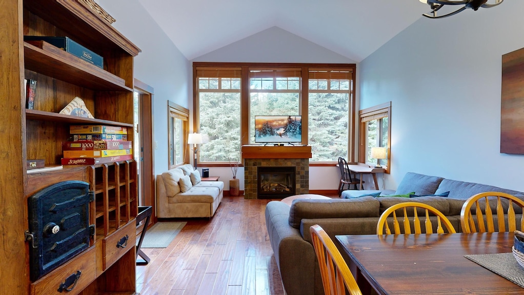 Welcome To The Evergreen - Sun Peaks