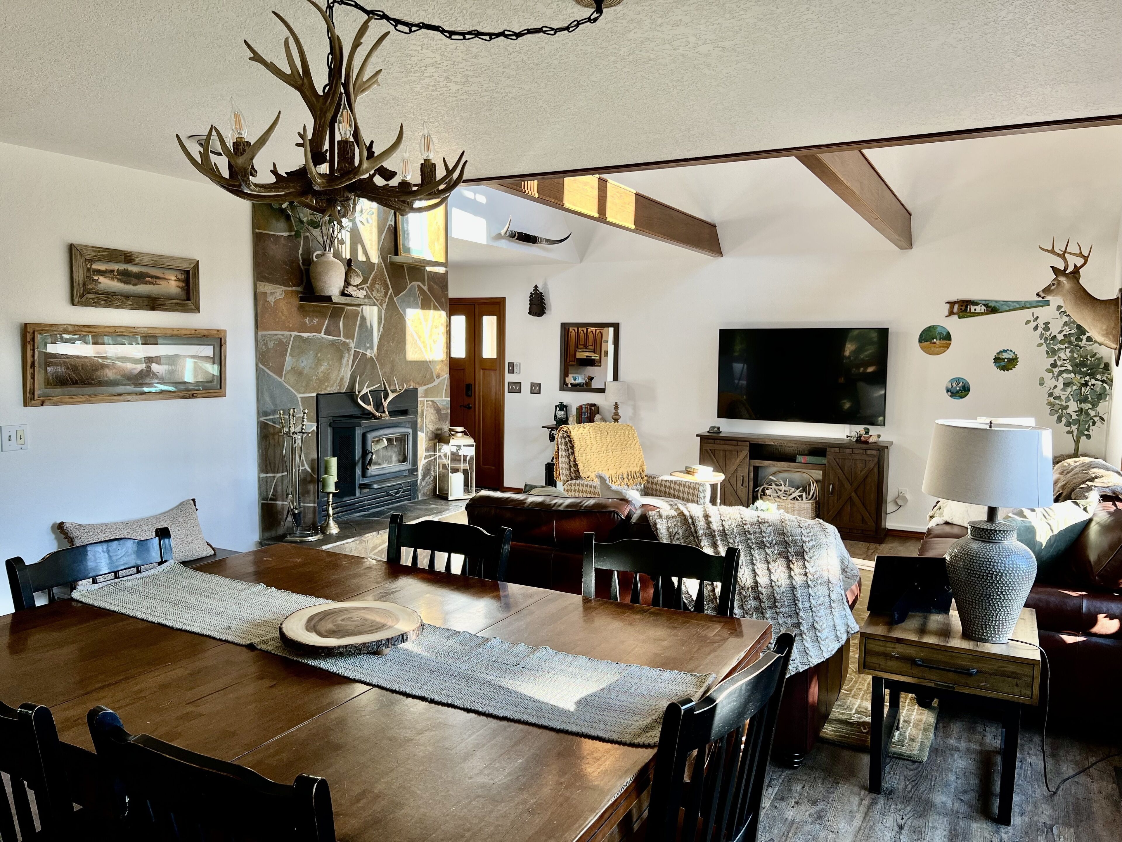 Newly Remodeled And Conveniently Located! - Kalispell, MT