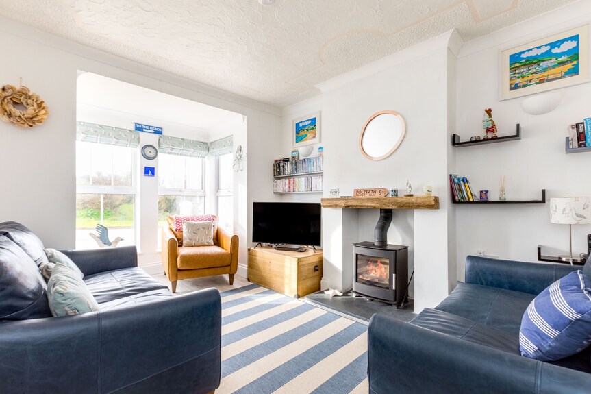 Number 28, Pet Friendly, With Open Fire In Port Isaac - Port Isaac