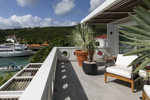 Wharfside Village Hotel Reviews, Deals & Photos 2024 - Expedia