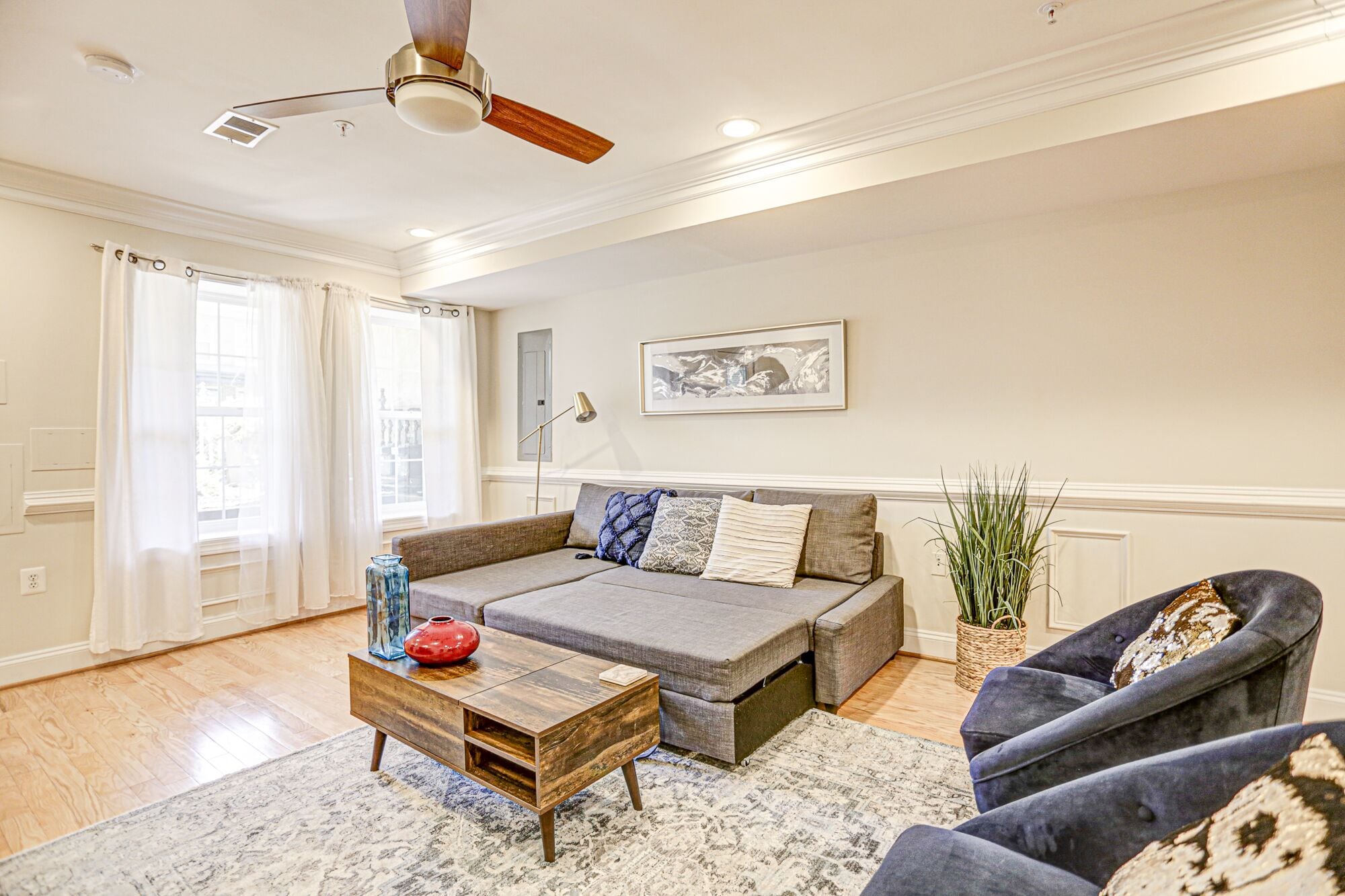 Spacious, Modern Luxury 2 Bed, 2 Bath W/ Spectacular Rooftop! - Takoma Park, MD