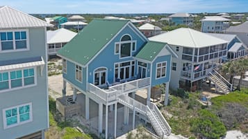 Casa, várias camas (La Mer) | Fachada