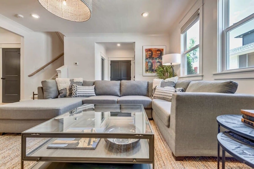 Beautiful Luxury Renovation|5 Minutes To Downtown - SoundWaves at Gaylord Opryland, Nashville