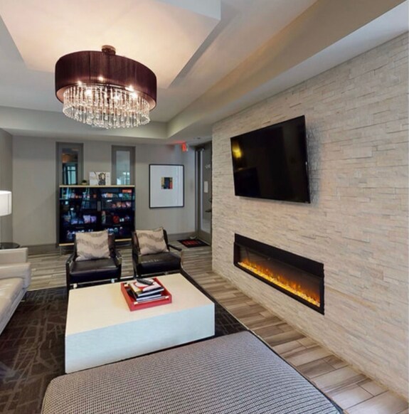 Lavish 1b/1b In Middle Of Downtown Houston - Houston, TX