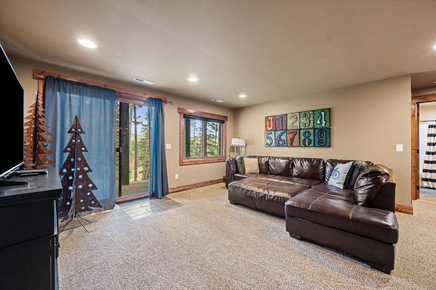 Gray Goose Lodge - Private Back Deck, Hot Tub And - Lead, SD