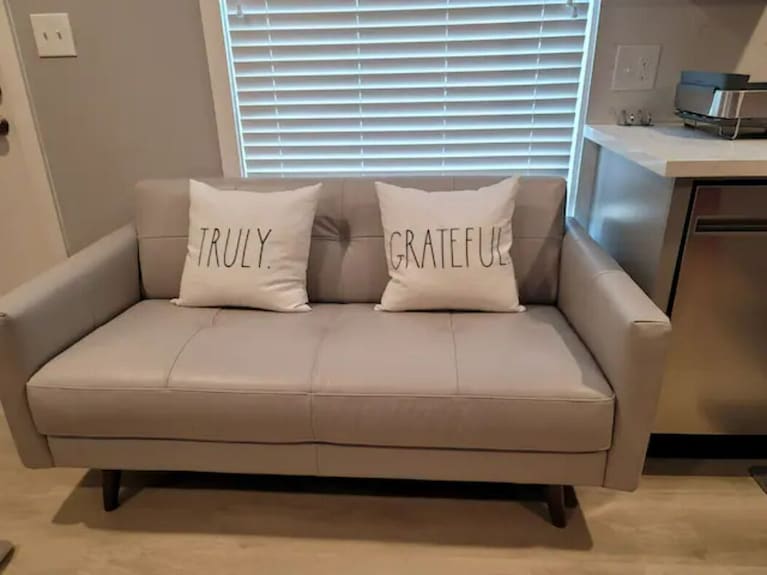 Luxury Modern Vacation Home 2 Bd/ 2 Bath Near Sf - Hayward, CA