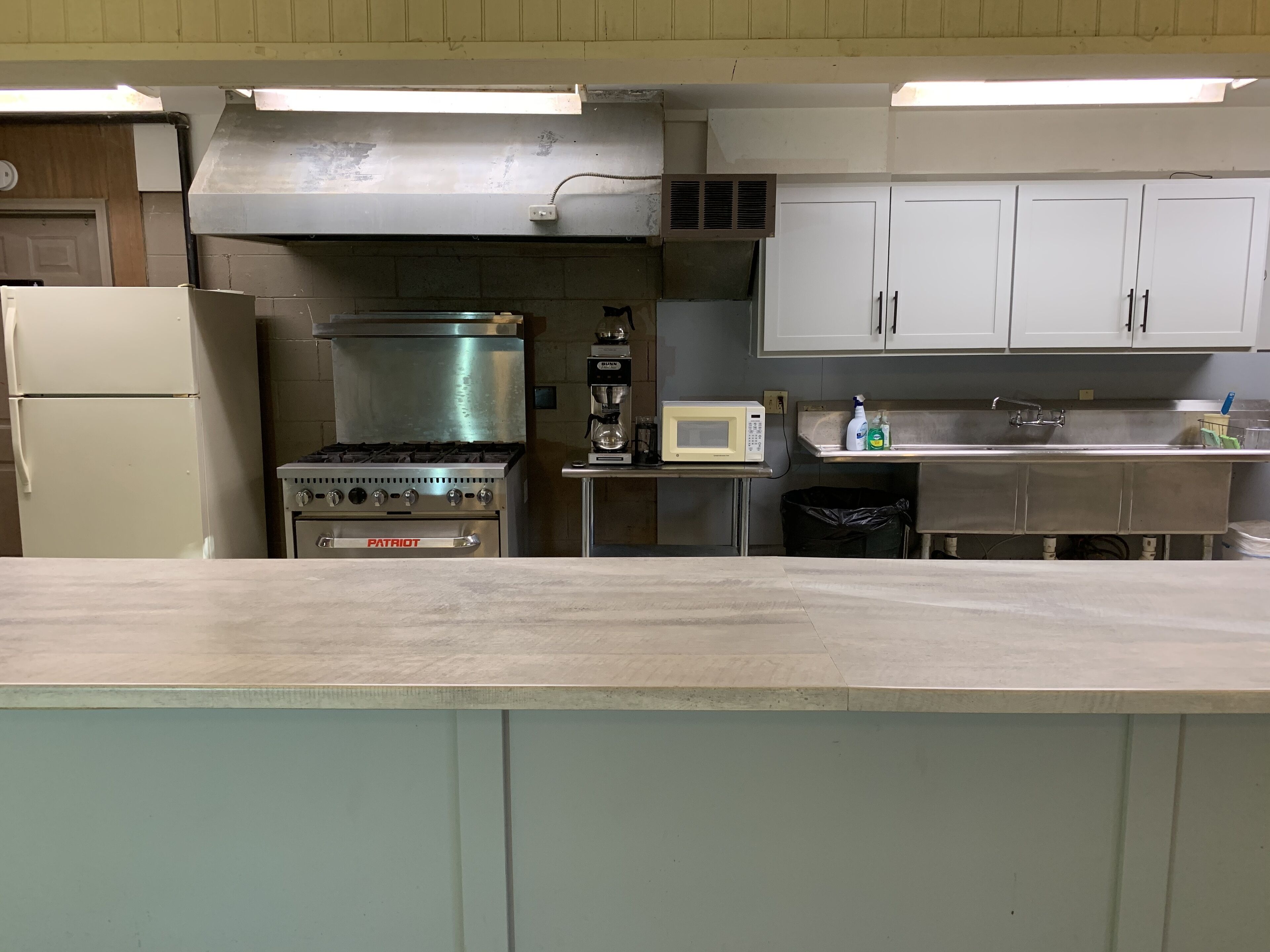 Frontier Lodge- Rustic Lodge In A Serene Timberland - Ohio