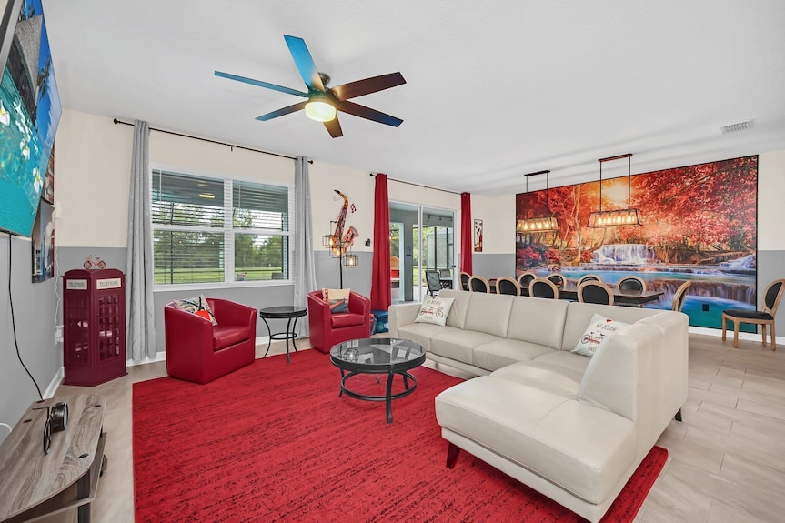 Brand New Waterfront 8br House -- Game Room, Private Pool - Kissimmee, FL