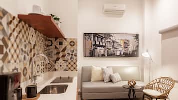 Loft Superior, 1 quarto | Sala de estar | Smart TV de 50 polegadas com canais digitais, televisor