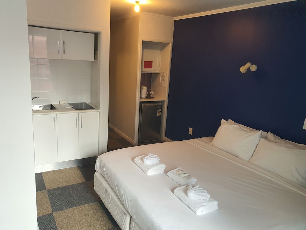 Albion Of Auckland - Auckland