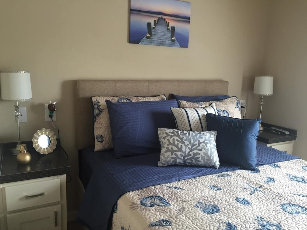 Tiny Home In Key Largo With Private Dock, Tiki Hut And Boat Lift - 카리브 제도