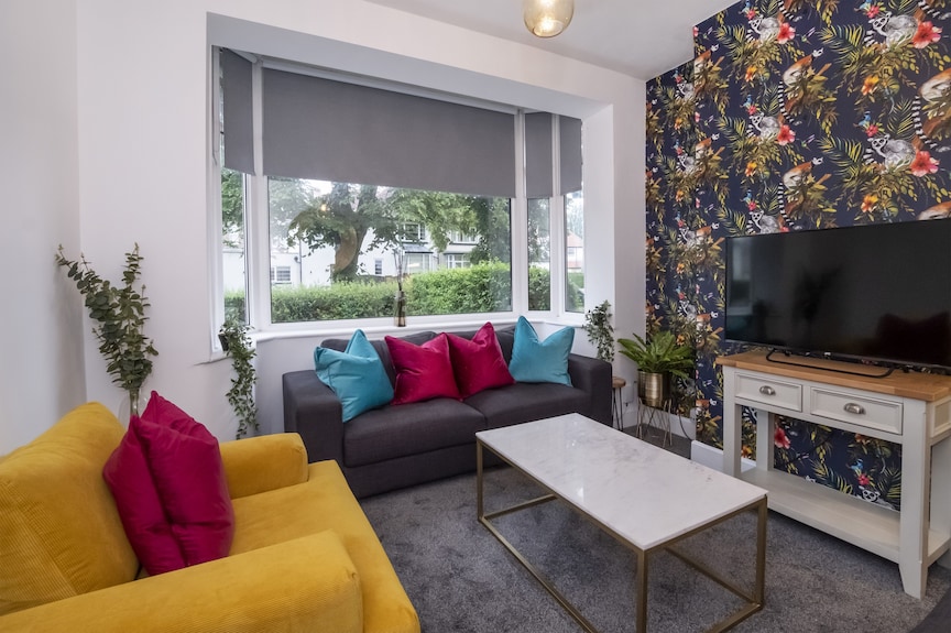 Layerthorpe House With Parking - Sleeps 6 Guests In 3 Bedrooms - 約克