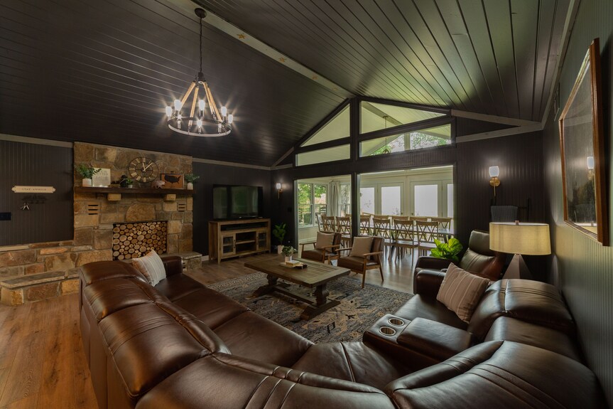 New! Massive Game Barn, Breathtaking Views, The Ultimate Family Fun Retreat! - Tennessee